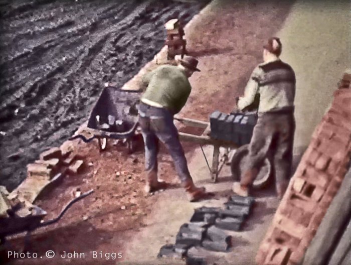 Old Bricks:Hickleton brickworks