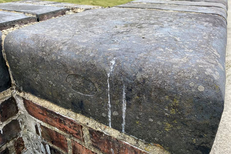 Old Bricks:Coping and Edging bricks