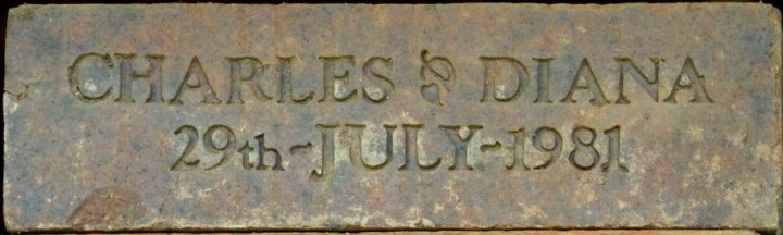 Old Bricks:England 4-2 Samuel Barnett to Batchelar & Fenton