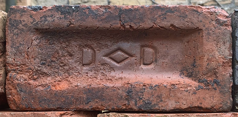 Old Bricks:England 6-3 Doncaster to Doulton