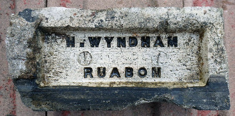 Old Bricks:Ruabon