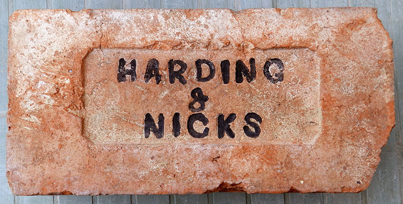 Old Bricks:England 10 - H