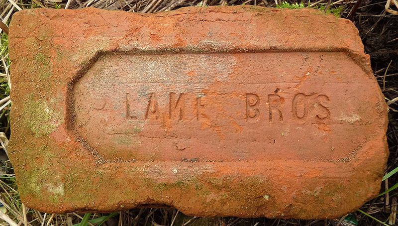 Old Bricks:England 14: L