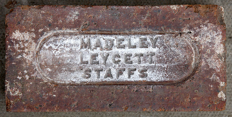 Old Bricks:England 15: M
