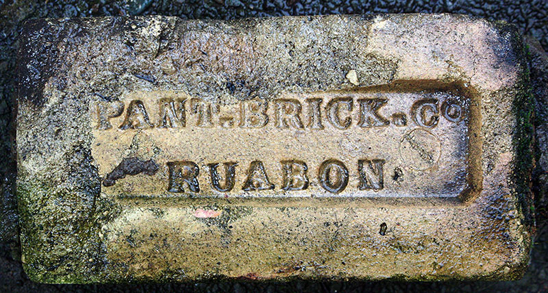 Old Bricks:Ruabon