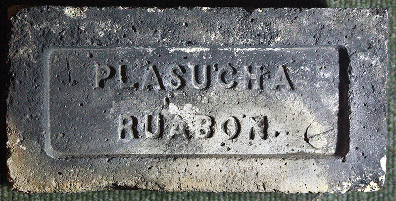 Old Bricks:Ruabon