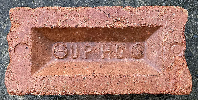 Old Bricks:England 19: R