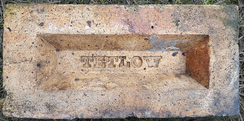 Old Bricks:England 21: T, U, V.