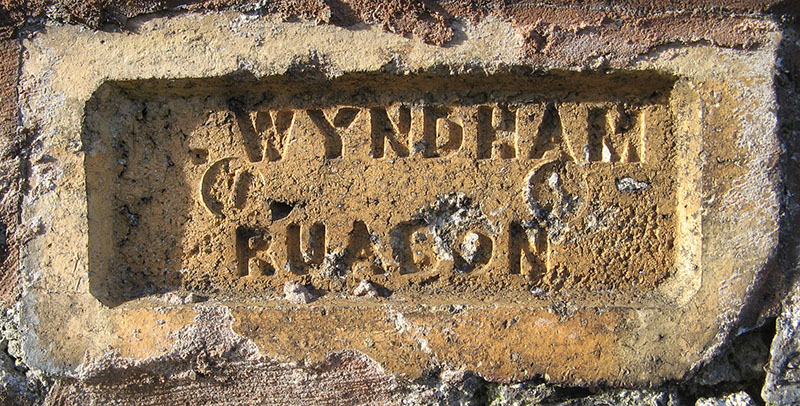 Old Bricks:Ruabon