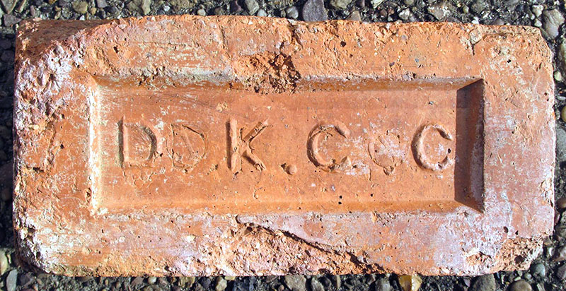 Old Bricks:England 6 - D