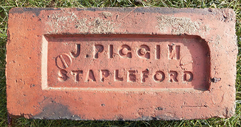 Old Bricks:England 18a, Pi to Q